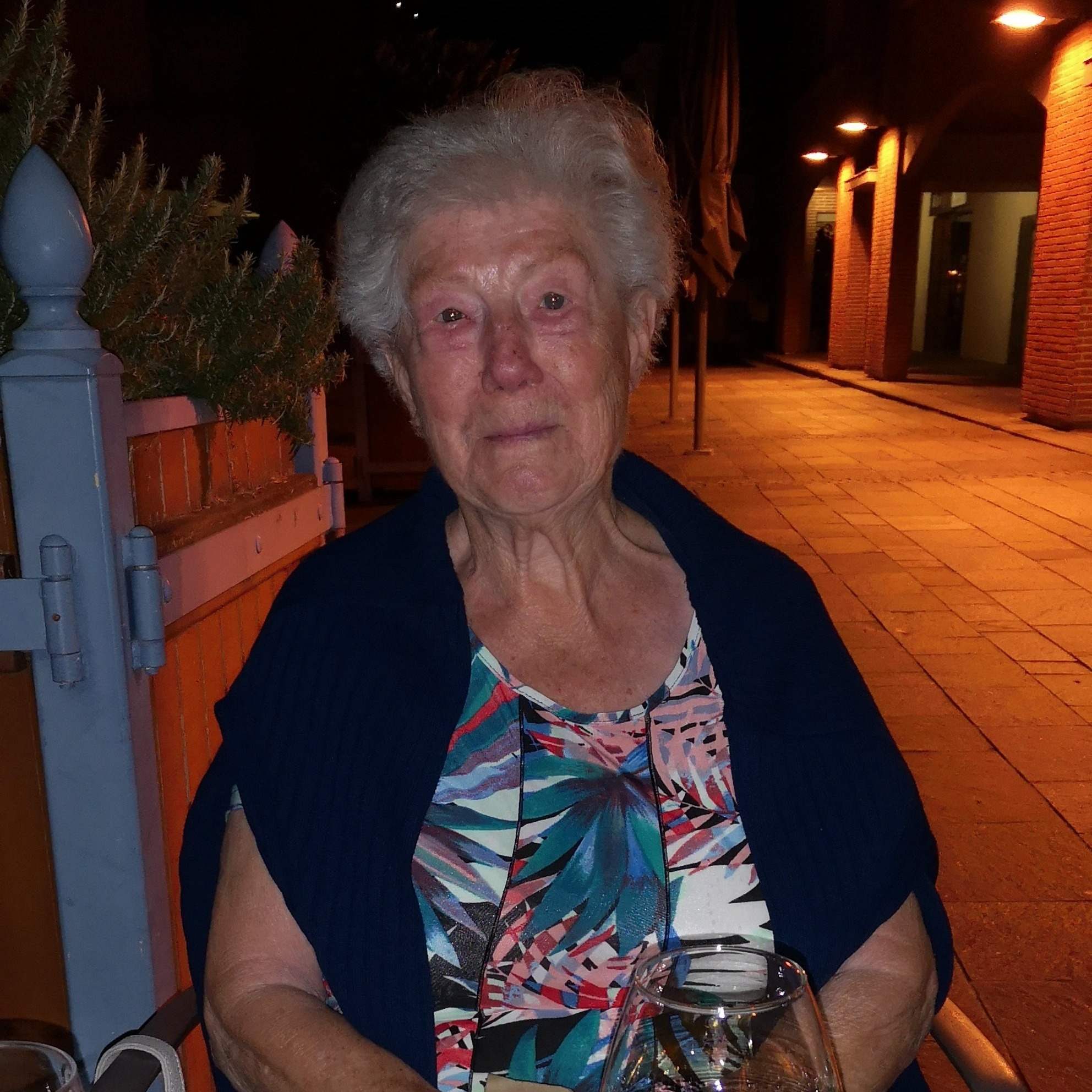 Avis de décès de Madame Lucienne, Marguerite CADE - Pompes Funèbres ...